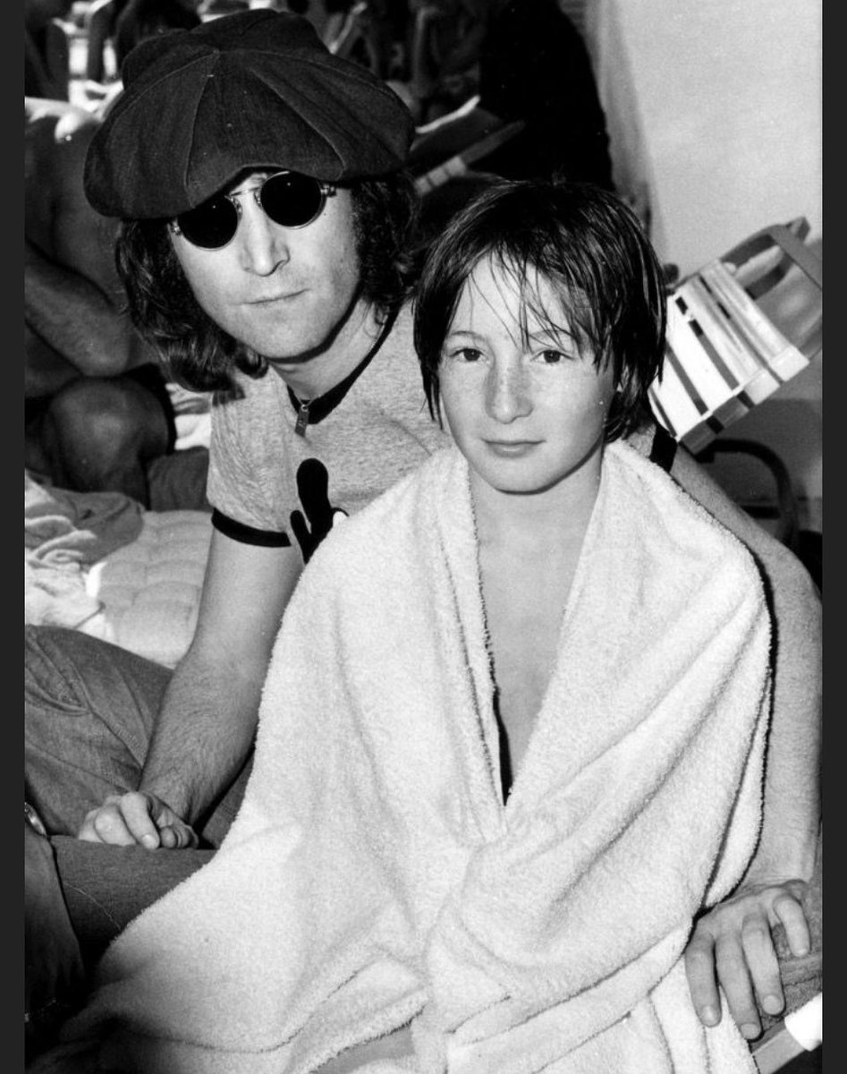 Polynesian John Lennon May Pang May Pang, John And Julian Lennon