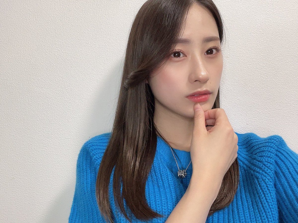 【画像51枚】澄田綾乃、おっぱいの谷間で男達を魅了させてしまうwwwwwwwwwwwwwwwwwwww : 気になる芸能まとめ