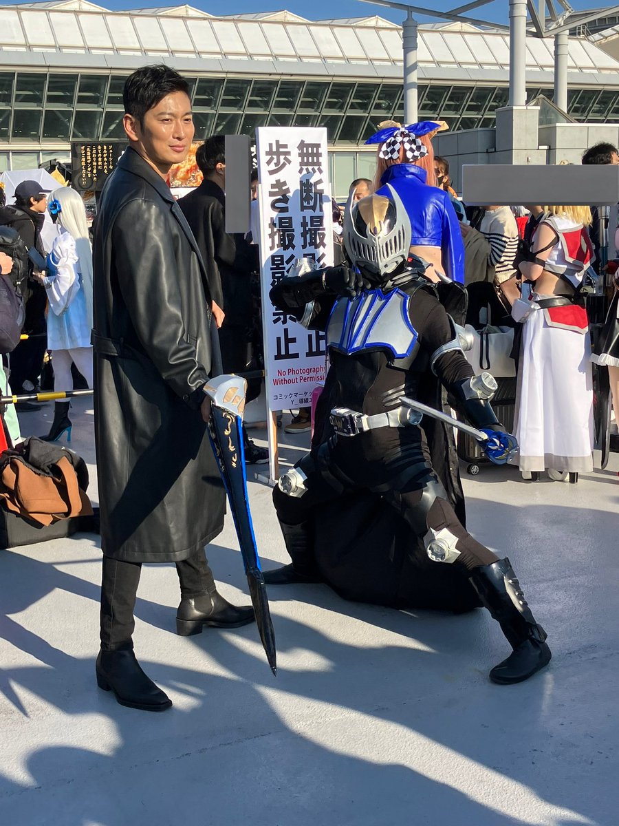 [C103] 假面騎士夜騎COS與夜騎本人 - C_Chat板 - Disp BBS