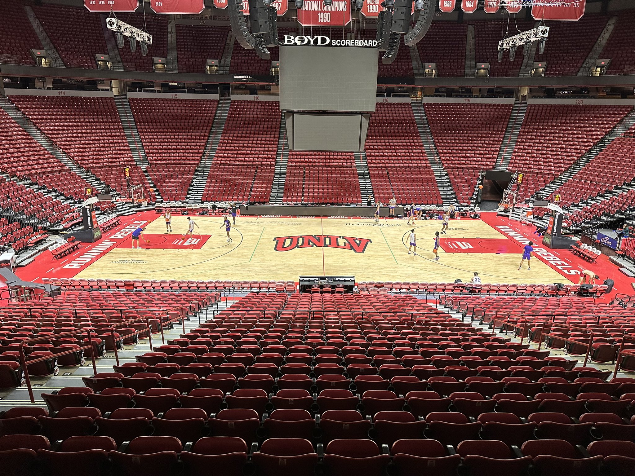 Unlv Basketball Court UNLV Loses Heartbreaker At Buzzer Against New