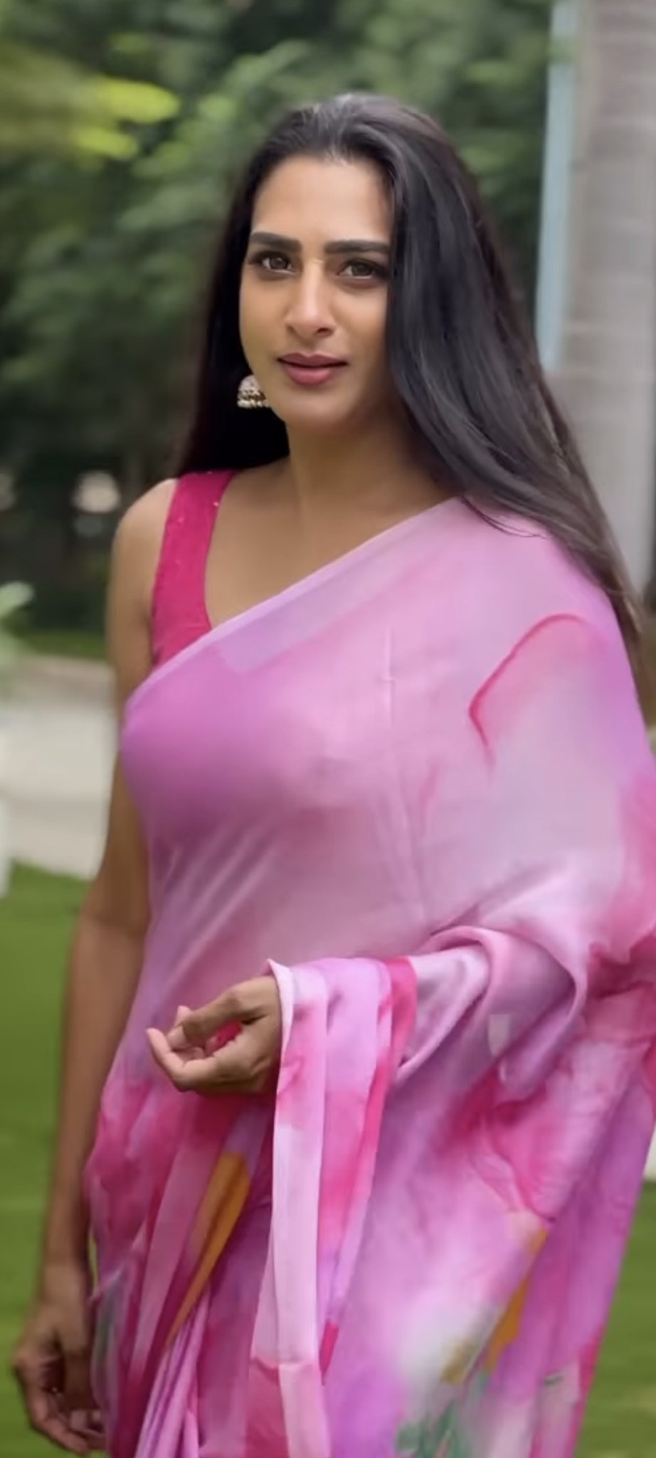 Surekha Vani's New Year Hot dance video with her daughter goes viral, SurekhaVani, Supritha iiQ8 ...