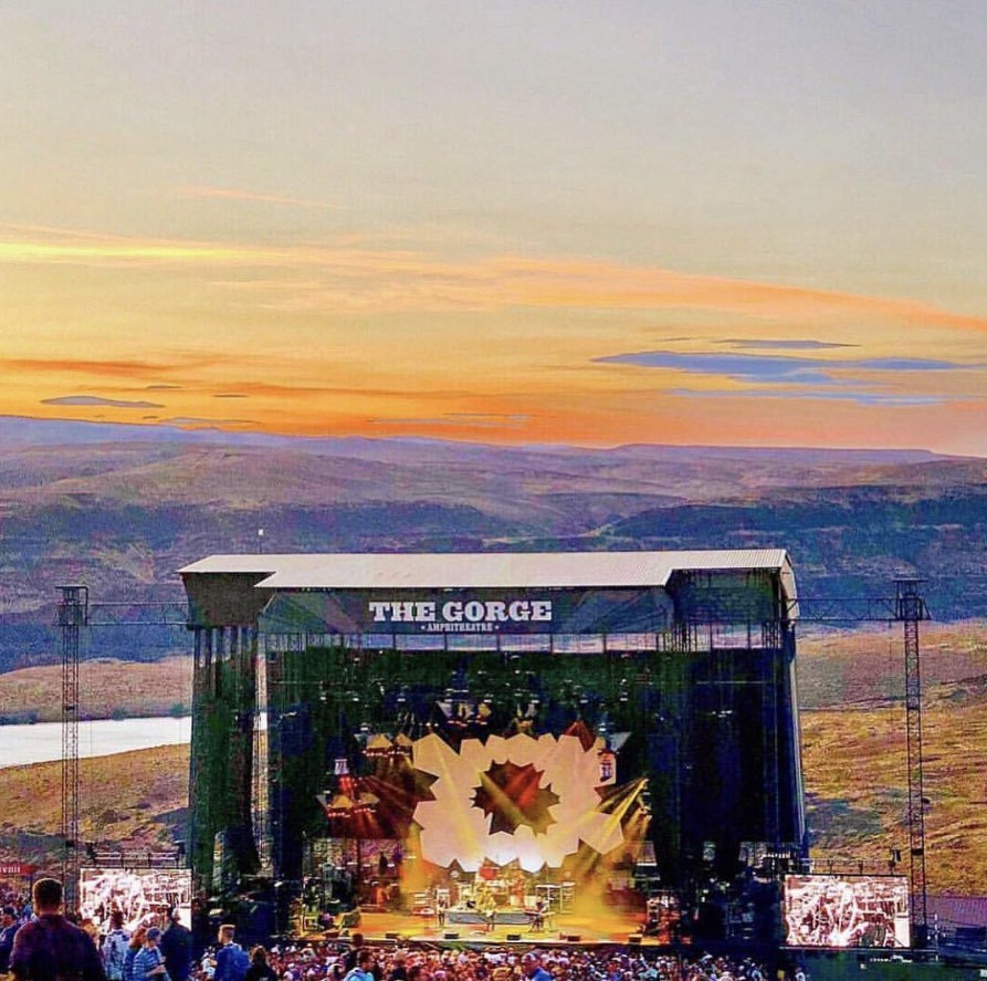 Show Dave Matthews Band Gorge
