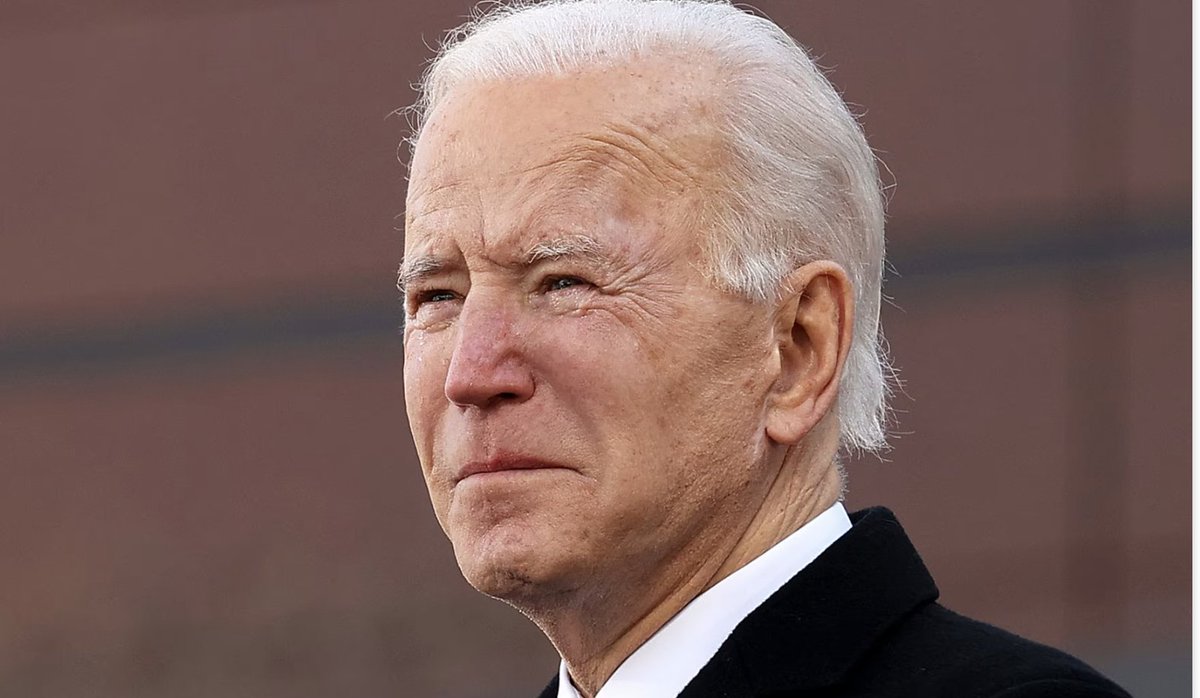 Lawrence Kavanagh's Instagram, Twitter & Facebook on IDCrawl