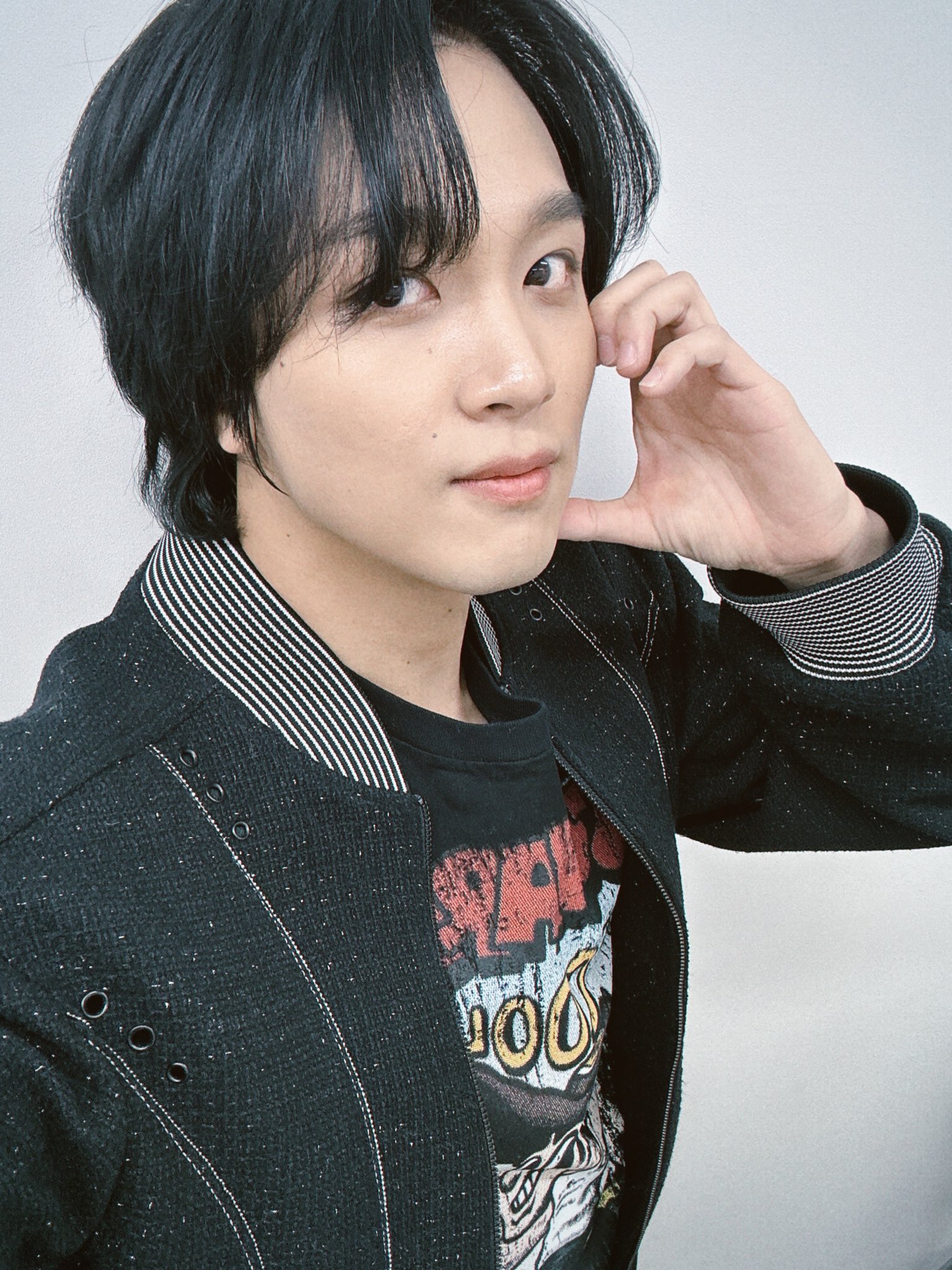 Himchan Selca Former NMIXX's Jinni Makes First Public Appearance After