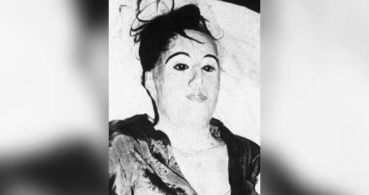 The corpse of Maria Elena Milagro de Hoyos (1910–1931) encased in wax ...