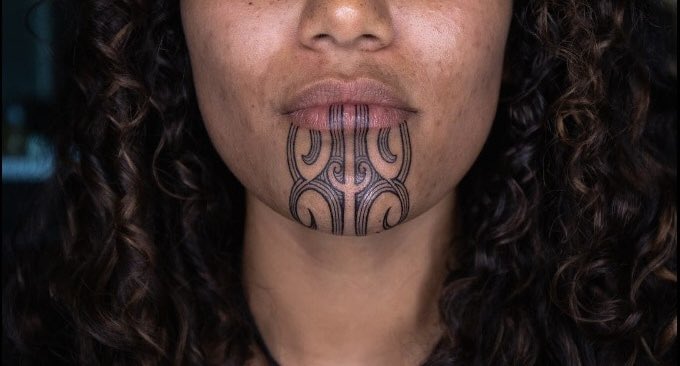 Face Tattoos Women 40 Small But Bold Face Tattoos