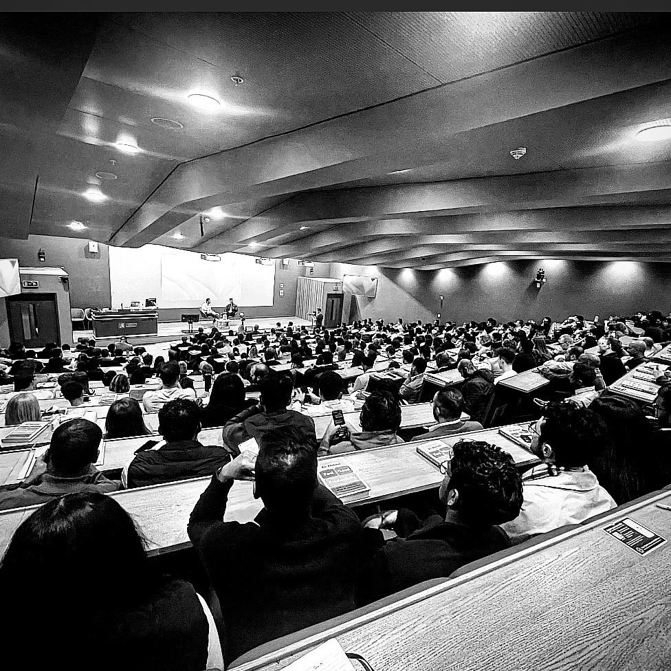 Sahil Bloom's Threads – Thread Reader App