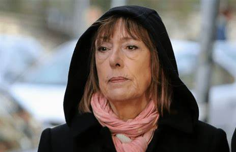 Saffron Thomas's Instagram, Twitter & Facebook on IDCrawl