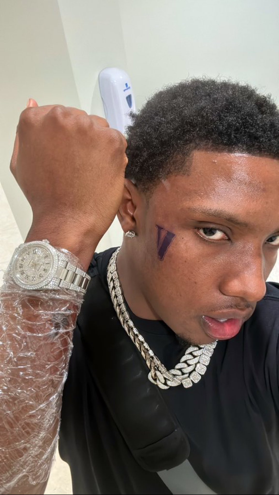 Barrett Tattoos Artist: Barrett McGill If You... Bleeding Rose