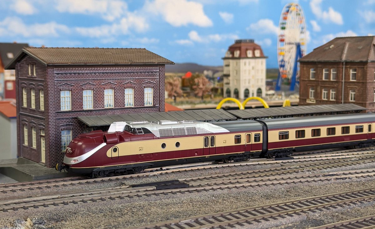 静止画もどうぞ BR 602 ガスタービン車 4輌セット DB EpⅣ DCC Sound|千代田区|千代田区民ニュース