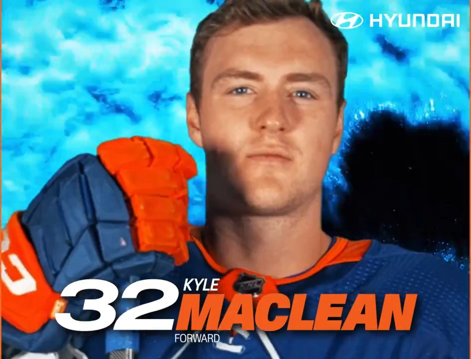 Adrienne Maclean's Instagram, Twitter & Facebook on IDCrawl