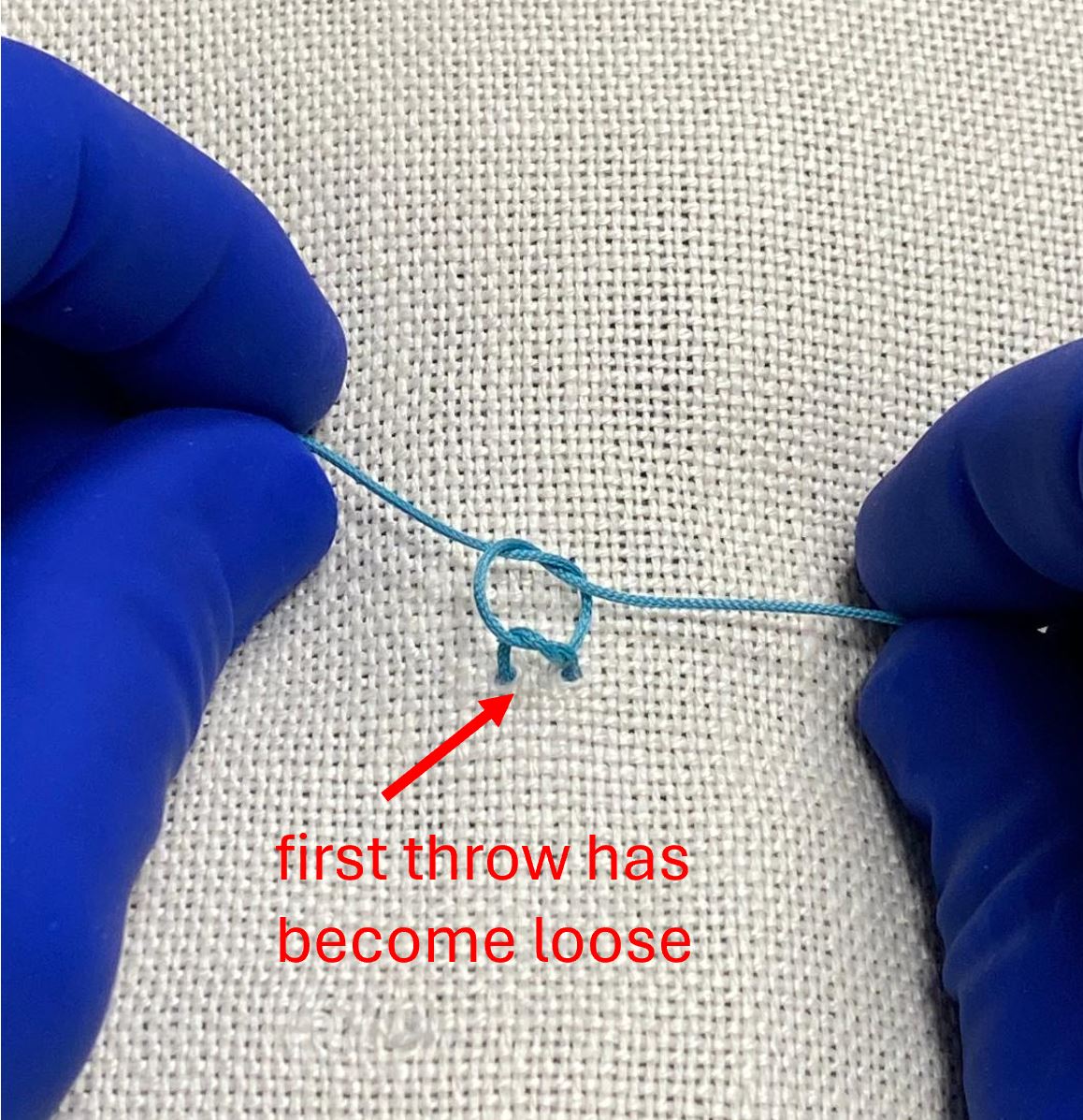 🧵regarding the technique of 2-handed knot tying: This one is for ...