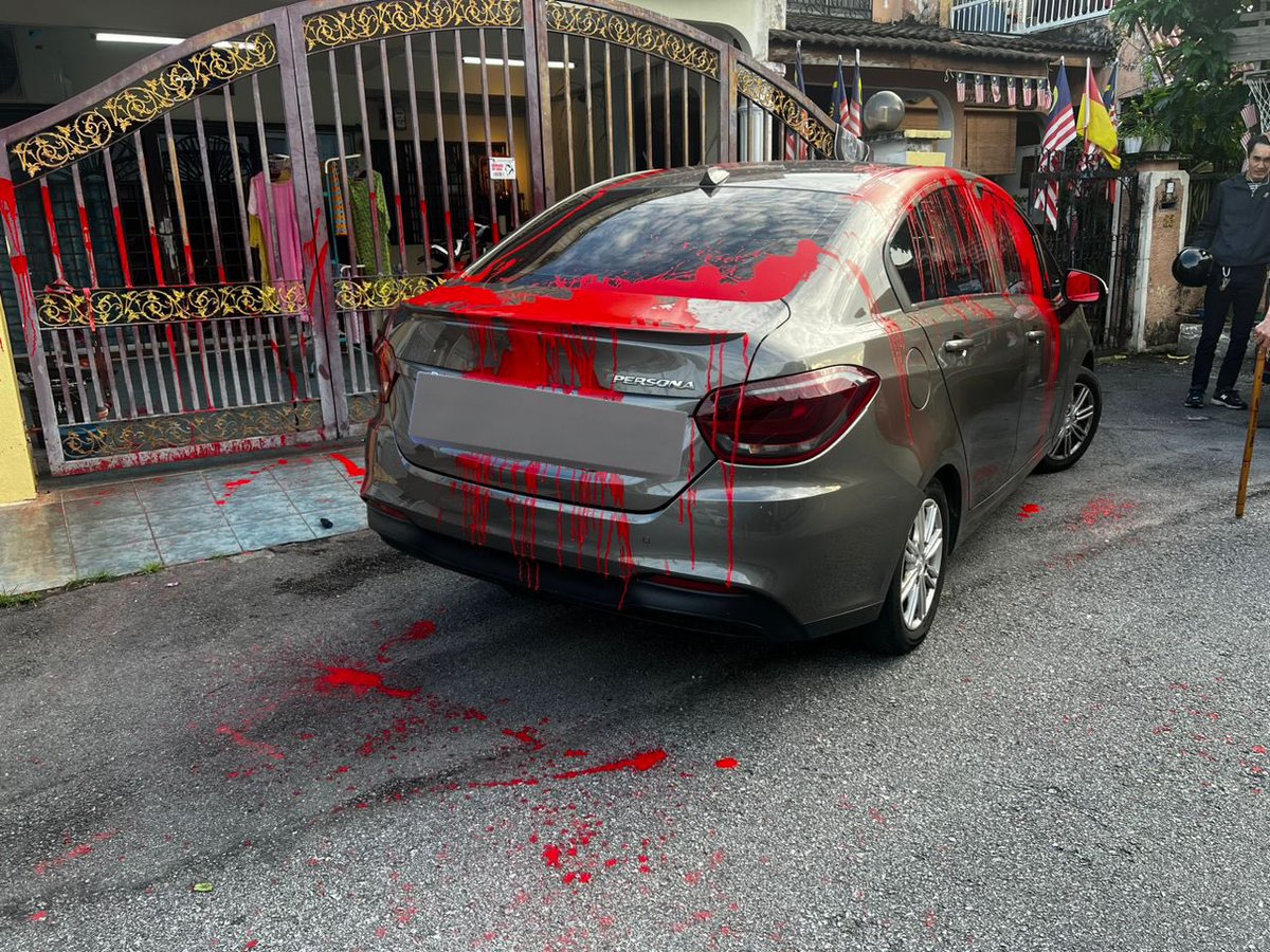 Menakutkan MO Along sekarang ni, jiran tak bayar hutang, sampai jiran2 ...