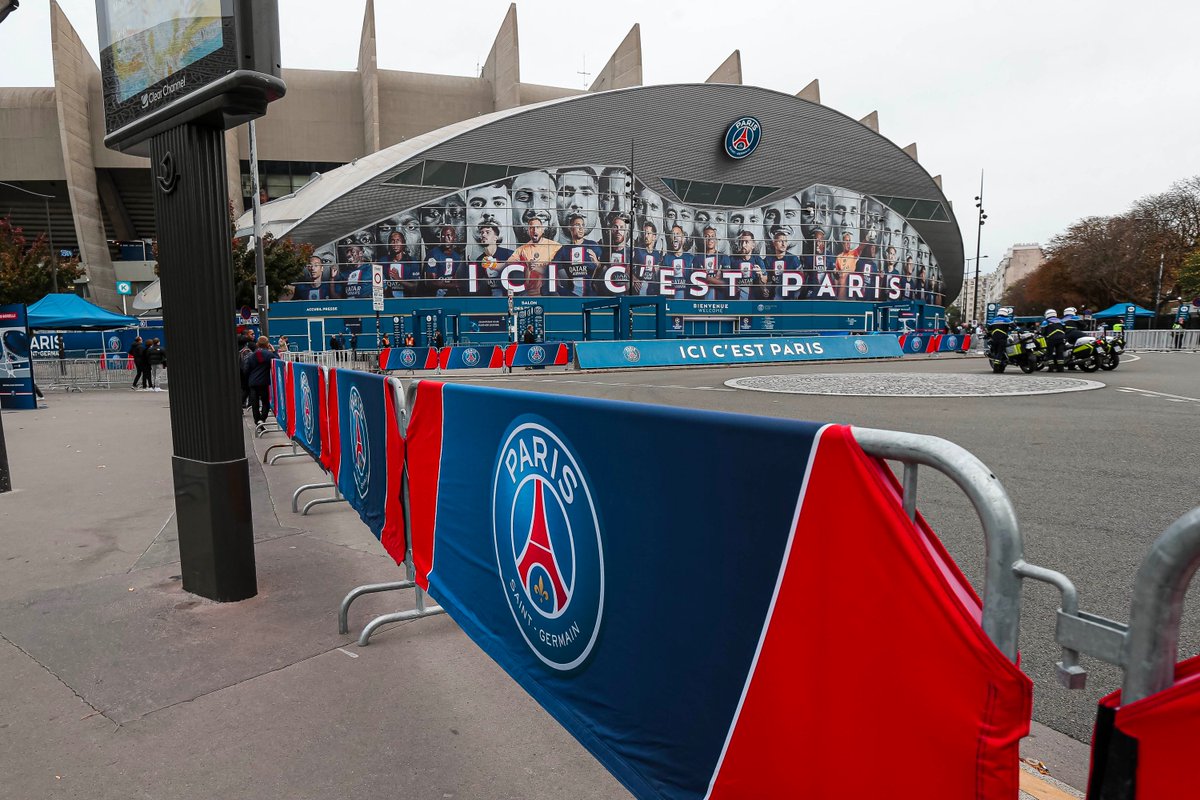 Psg Stadium Outside PSG 'plan To Renovate Home Stadium' After Taking