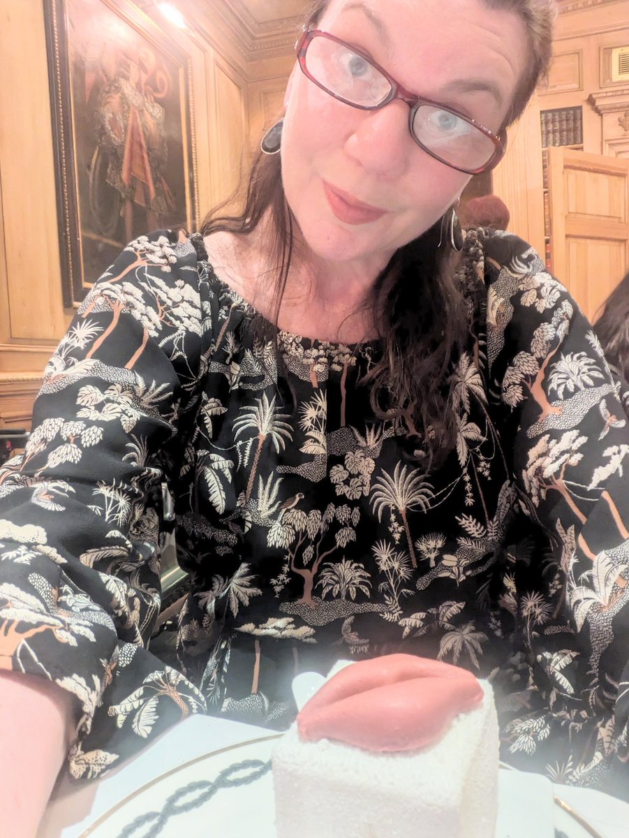 Sam Malin's Instagram, Twitter & Facebook on IDCrawl