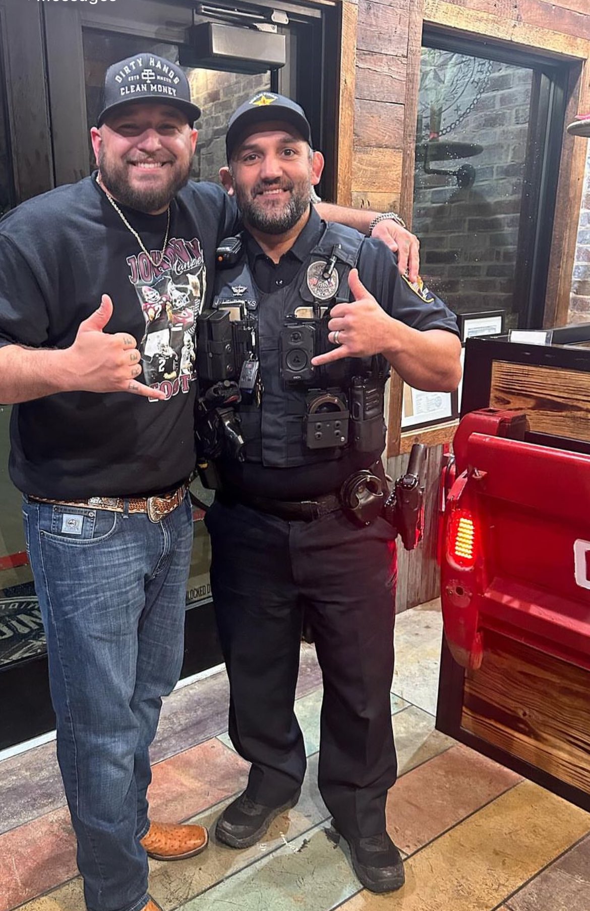 Johny Hendricks Wife