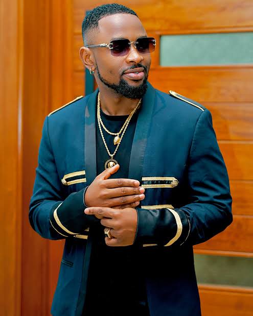 🧵𝗨𝗕𝗜𝗡𝗔𝗙𝗦𝗜 𝗡𝗗𝗜𝗬𝗢 𝗡𝗚𝗔𝗭𝗜 𝗦𝗔𝗛𝗜𝗜 𝗬𝗔 𝗠𝗔𝗙𝗔𝗡𝗜𝗞𝗜𝗢 (DIAMOND PLATNUMZ NI MFANO ...