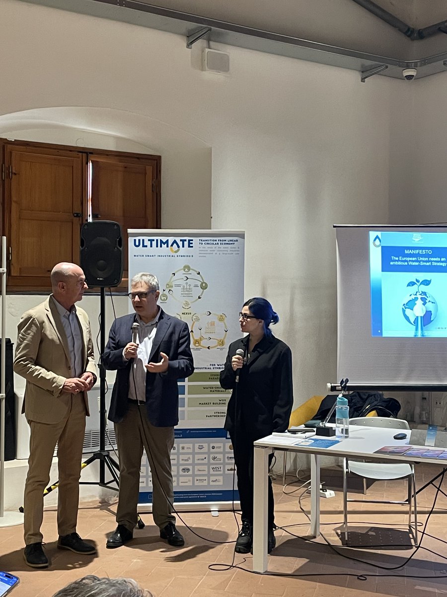 Luz Salas - ULTIMATE Water