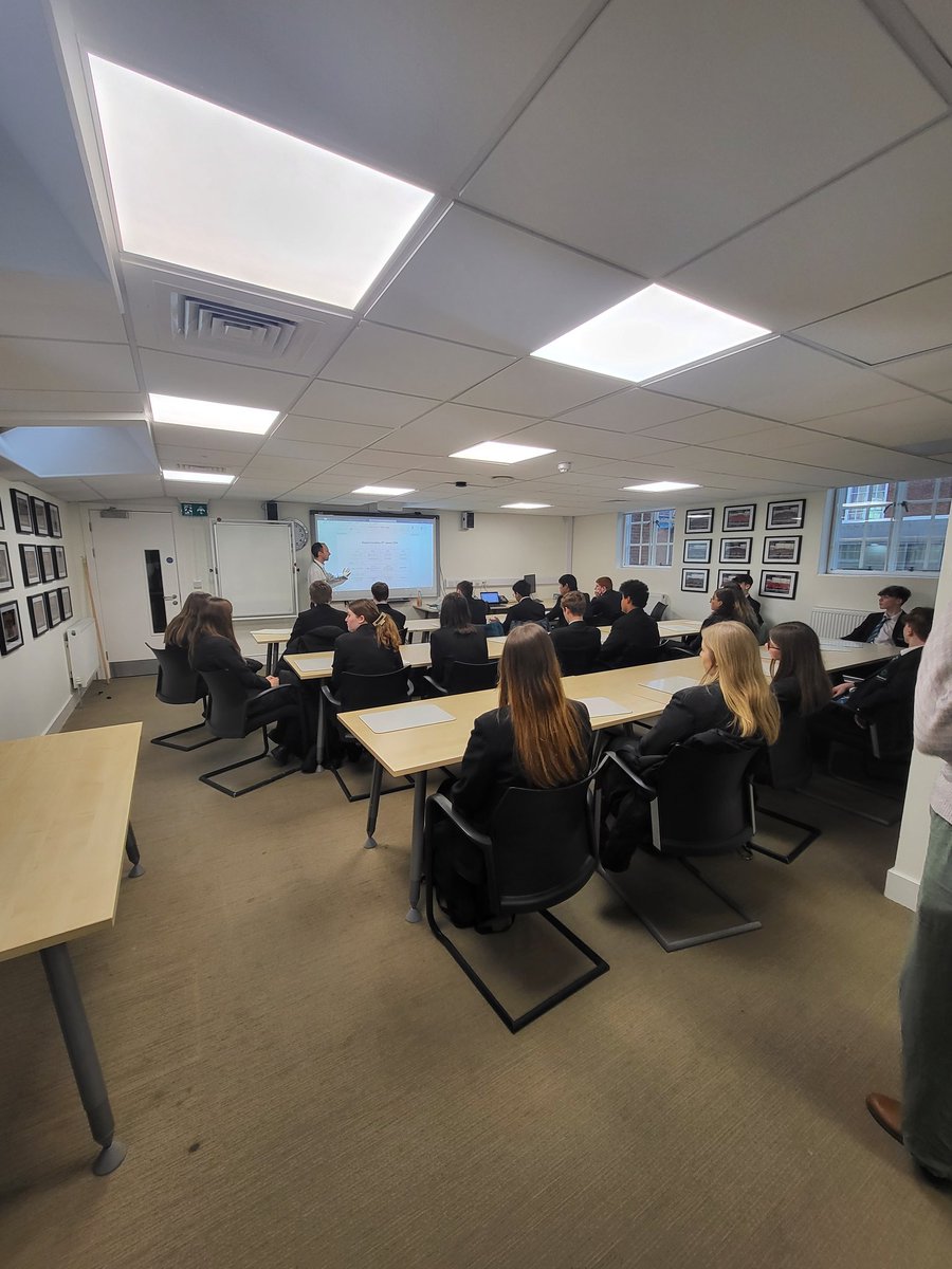 Welcome to Sir Isaac Newton Sixth Form