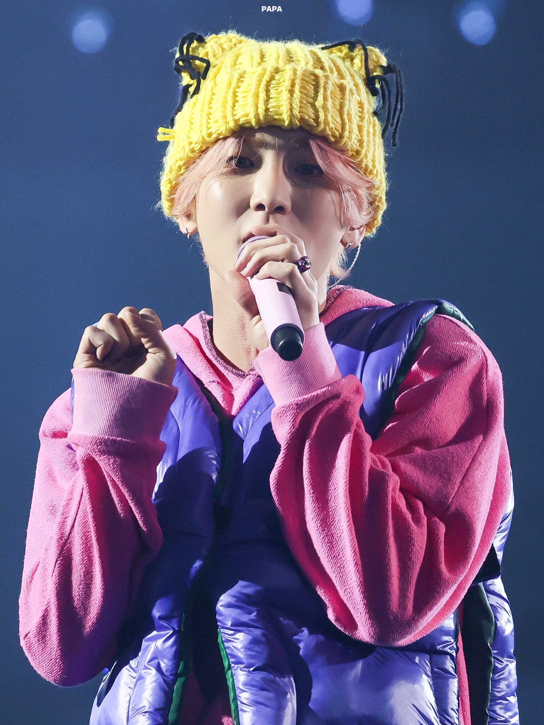 Never thought pink hair can do this to me - K-POP - allkpop forums