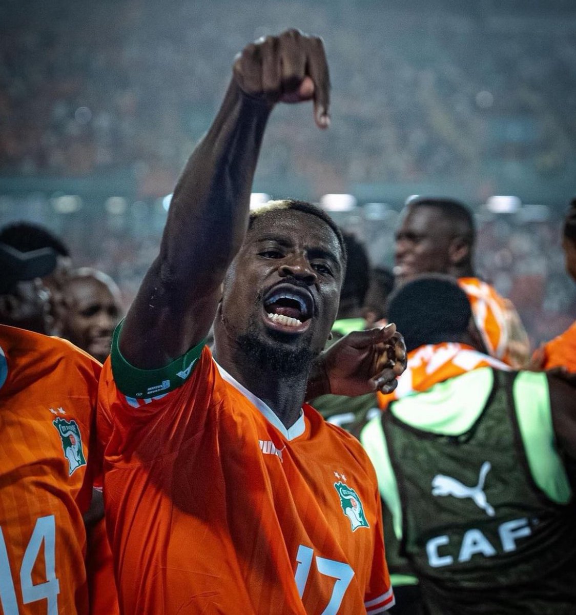 🟡🔴 Serge Aurier will join Galatasaray on permanent deal formula, not ...