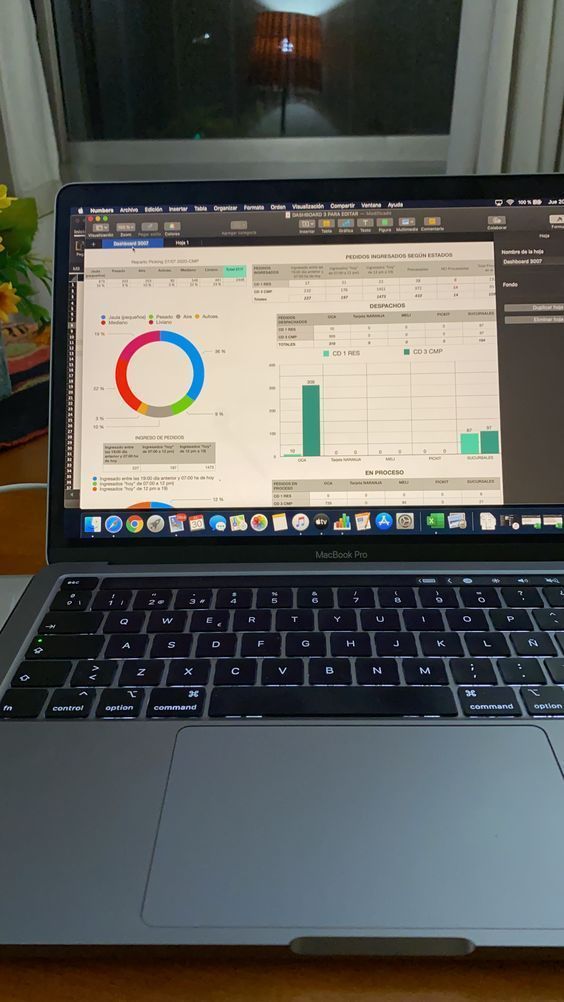 Ryan Lazuka's Threads – Thread Reader App