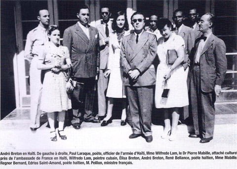 Thread🧵: A year ago, there were many articles in the press talking ...