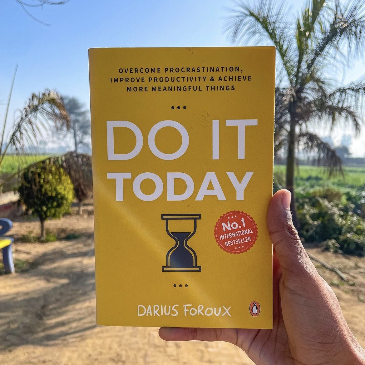 📚6 Books To Beat Laziness… 1. “Atomic Habits” - Thread from Essential ...