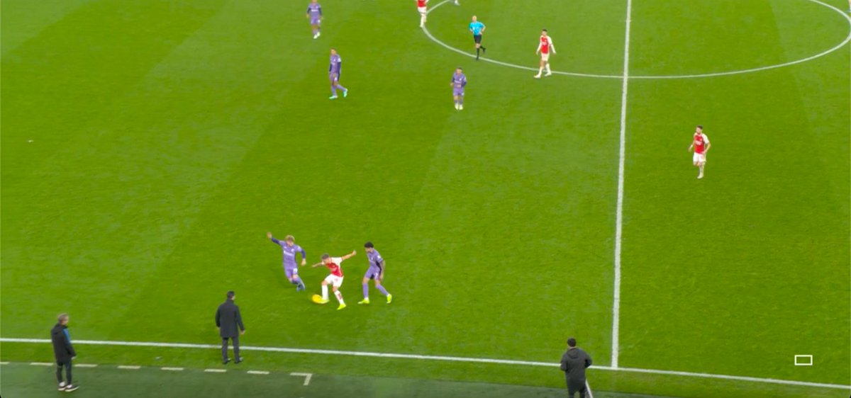 Arsenal vs Liverpool — Mikel Arteta vs Jurgen Klopp — Exploiting The ...