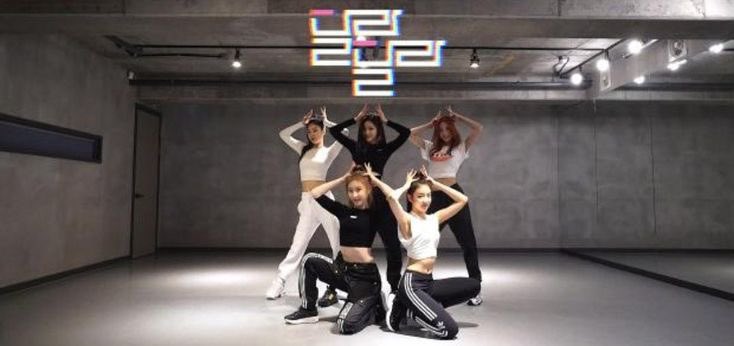 Itzy Swipe Dance Practice ITZY Trimes ITZY 3/5 With Their Swipe