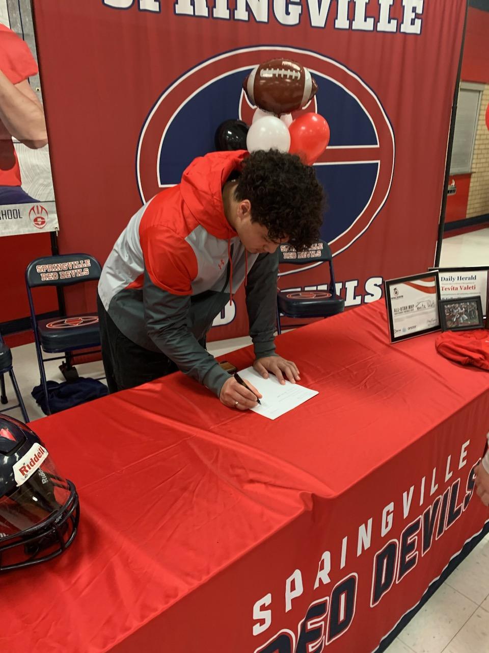 Springville Red Devils Logo