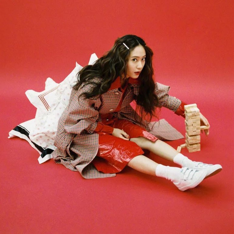 F(x) Krystal 2024 F(x)'s Krystal May Reunite With NewJeans'