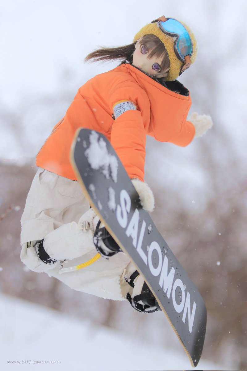 【画像あり】公園で水遊びをしてる美女2人組が撮られる [808139444]