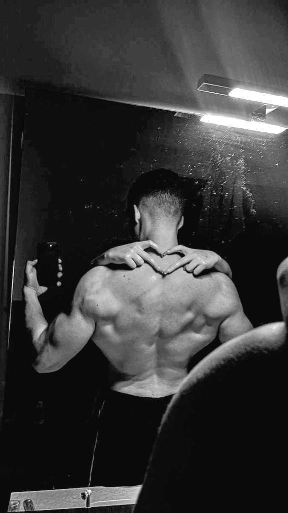 Valentine's SPECIAL. 7 AUTHENTIC Alpha-Male Traits Women LOVE In A Man ...