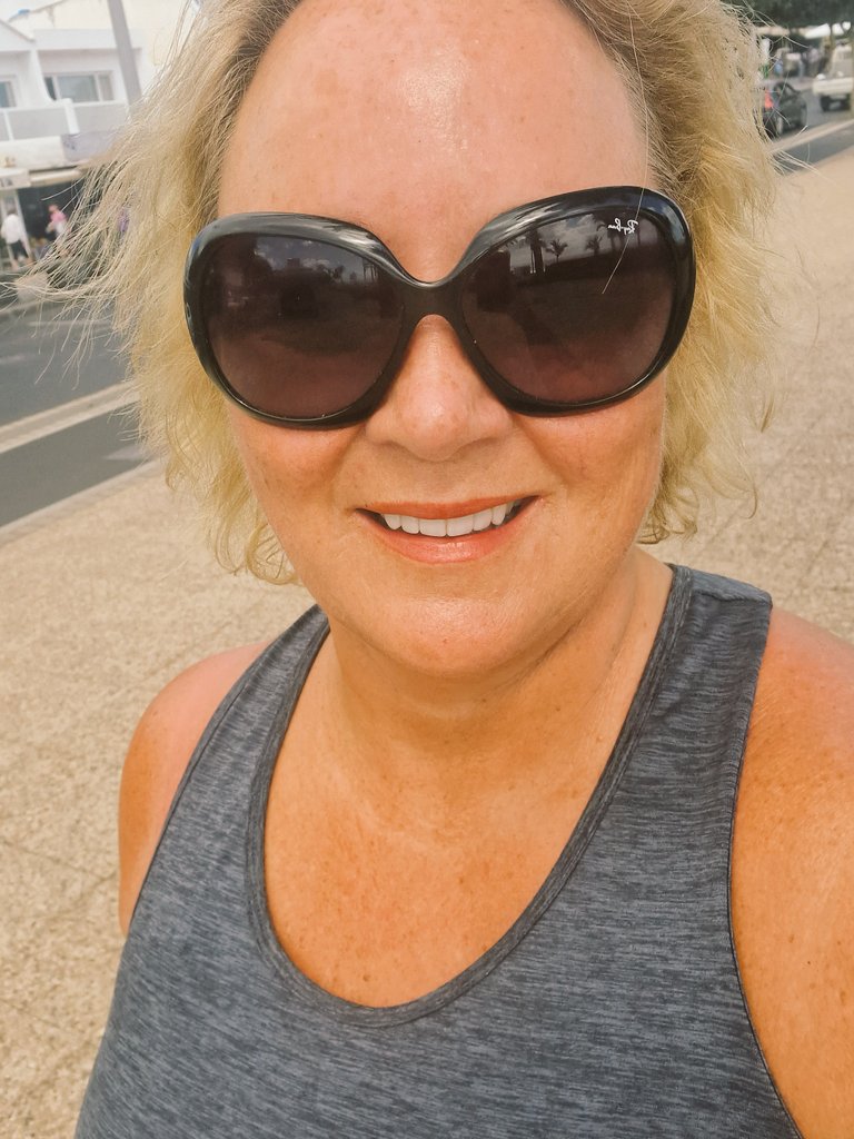 Suzanne Ryan's Instagram, Twitter & Facebook on IDCrawl