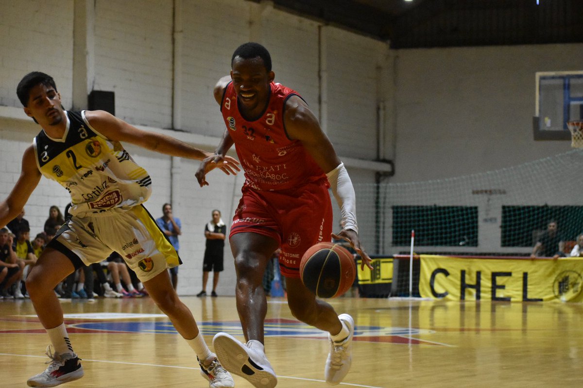 🇺🇾 ZACH GRAHAM DEBUTÓ A LO GRANDE Y LIDERÓ EL TRIUNFO DE TROUVILLE ...