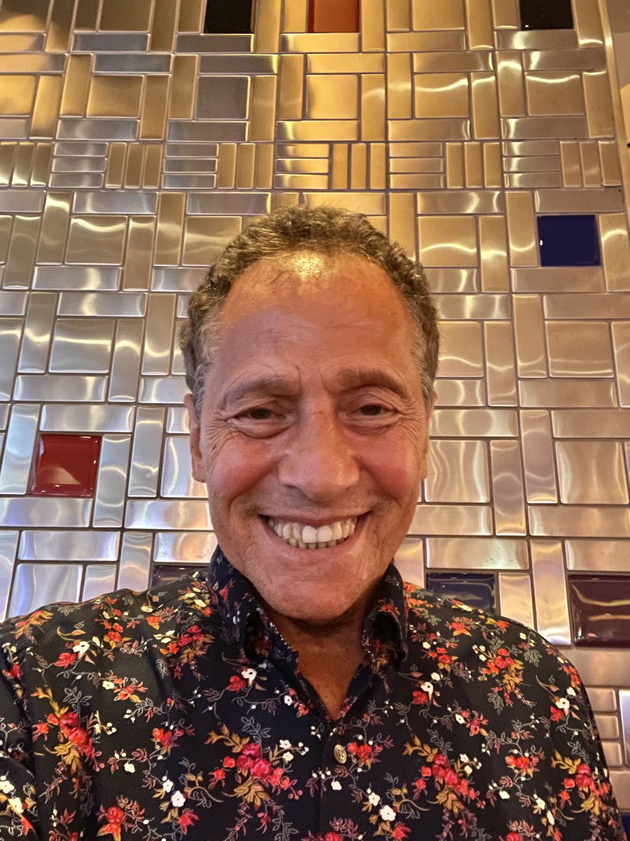 Mitch Markowitz's Instagram, Twitter & Facebook on IDCrawl