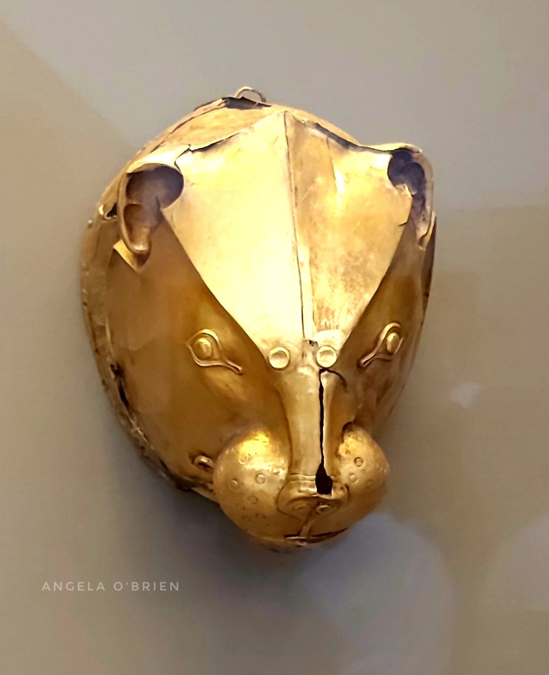 Rhyton In The Shape Of A Lions Head The Agate Cup In The Shape Of An