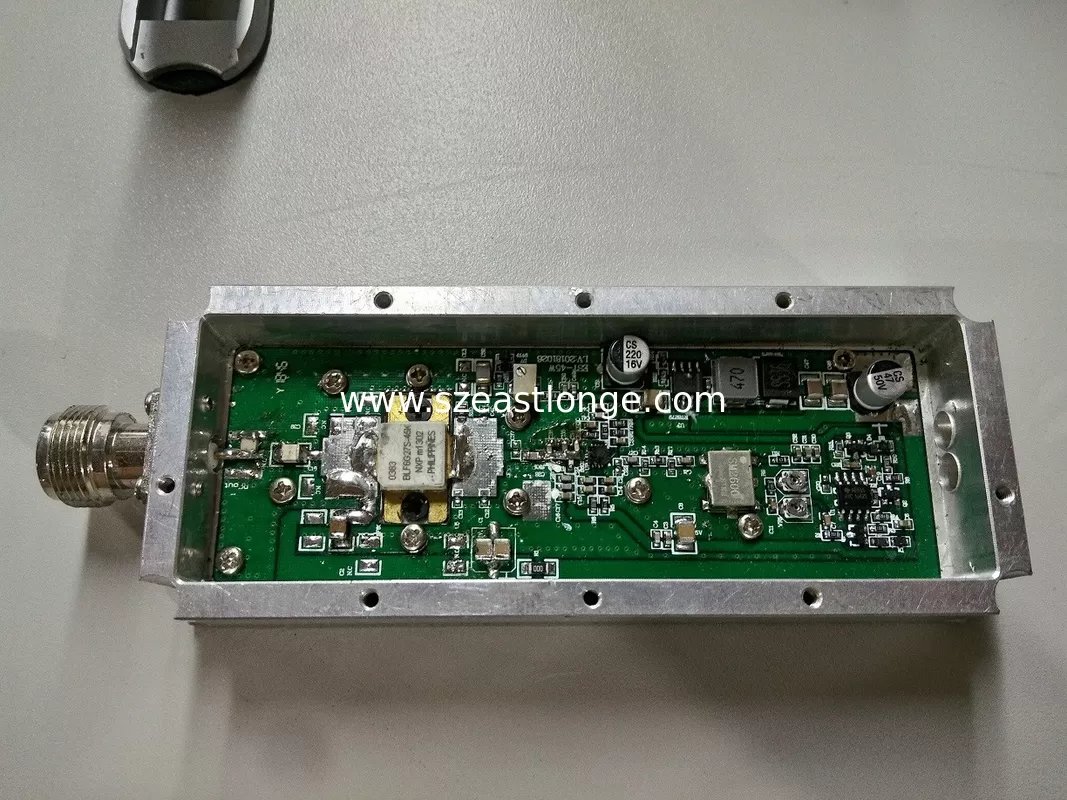 Russian soldier with the latest Backpack Anti Drone Jammer... https://t ...