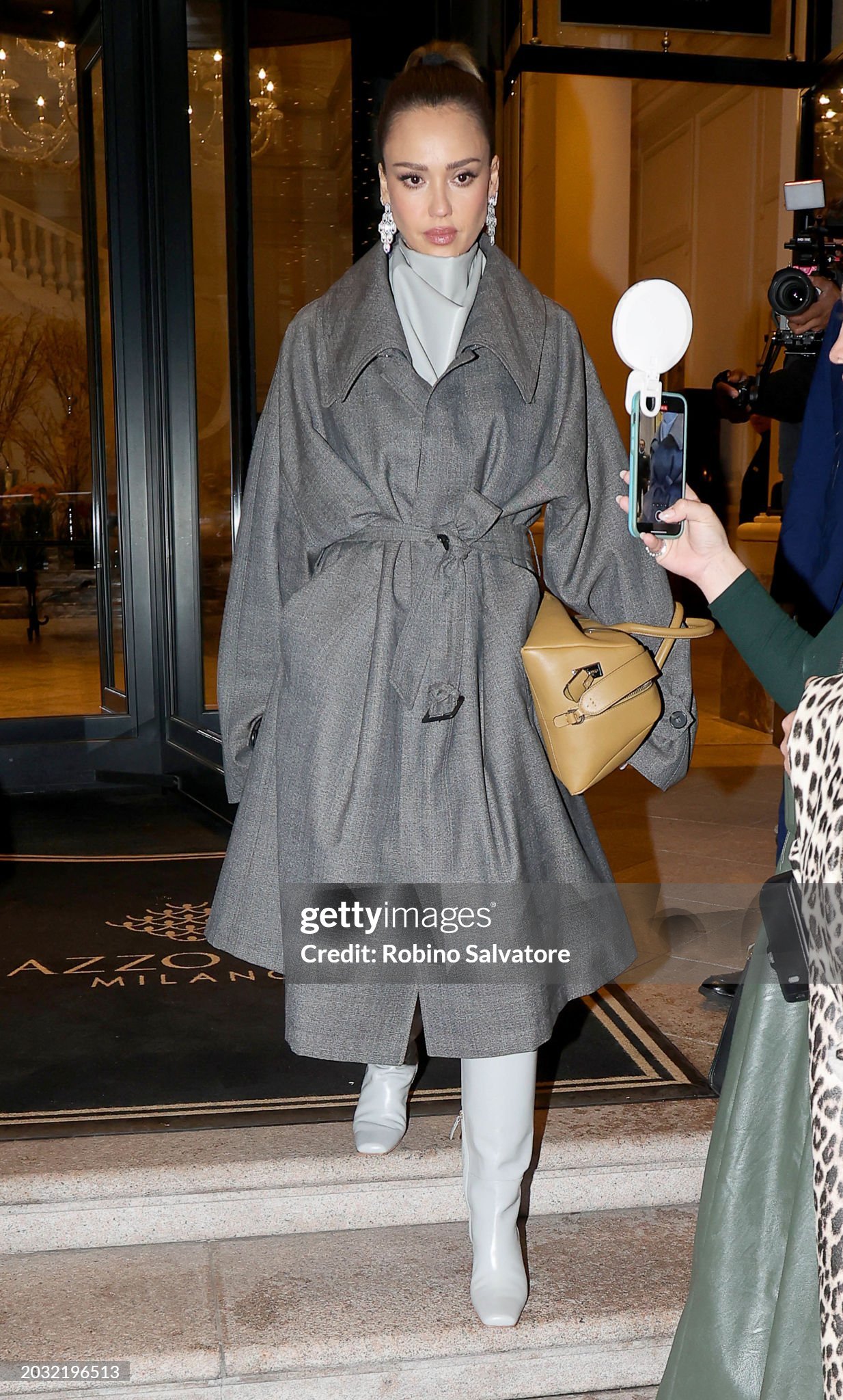 Jessica Alba Uformell Vinterstil