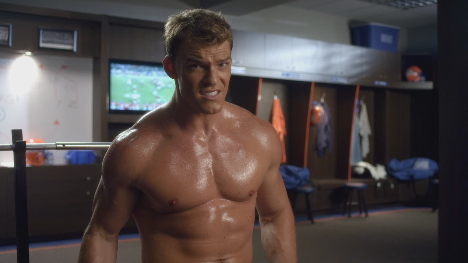 Alan Ritchson Y Thad Castle Interview With Alan Ritchson