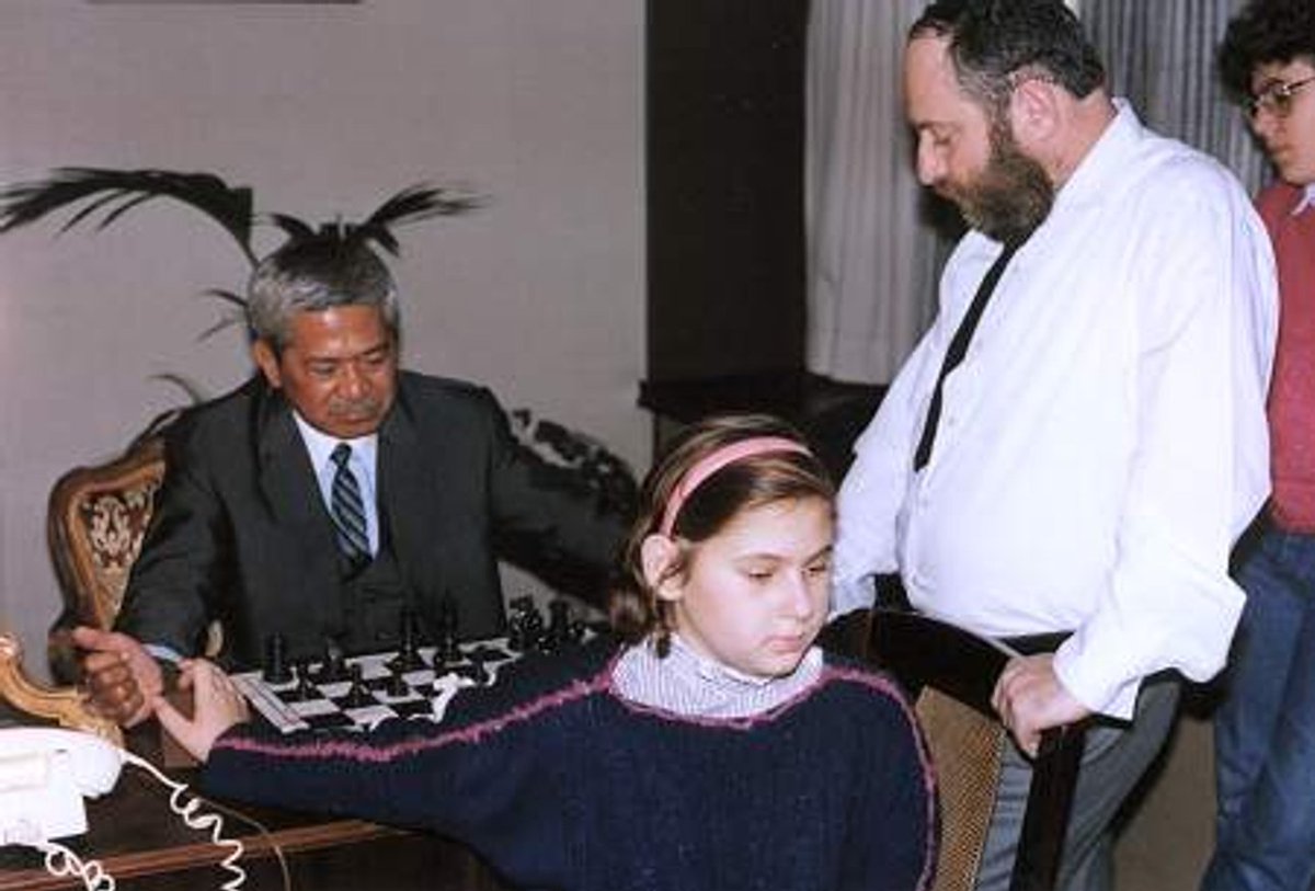 After studying 400s of geniuses, Psychologist Laszlo Polgar was sure ...