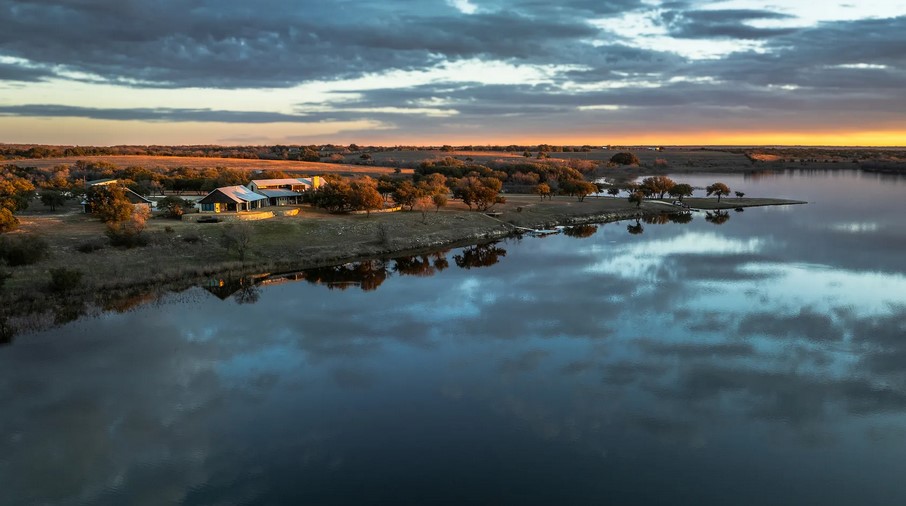 Big Lake Texas Landscape Your Private Fishing Oasis In Big Sandy