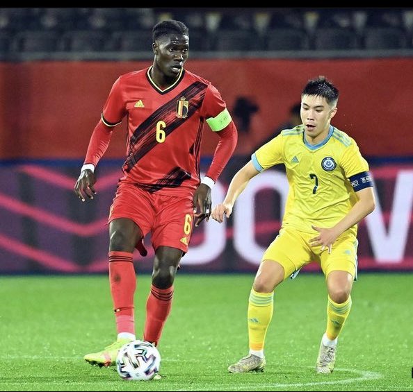 Hilo sobre Amadou Onana Amadou Zeund Georges Ba Mvom Onana, de 22 años ...