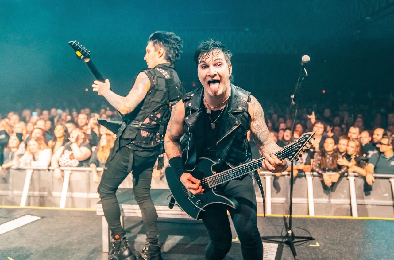 Jake Pitts 2024 Black Veil Brides' Jake Pitts Has A New Band | Strife