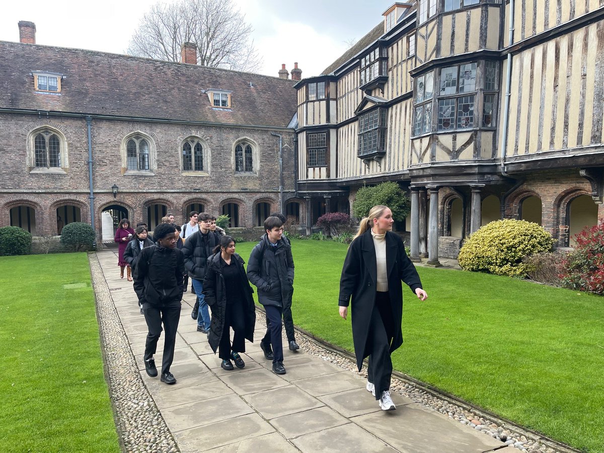 Welcome to Harris Rainham Sixth Form