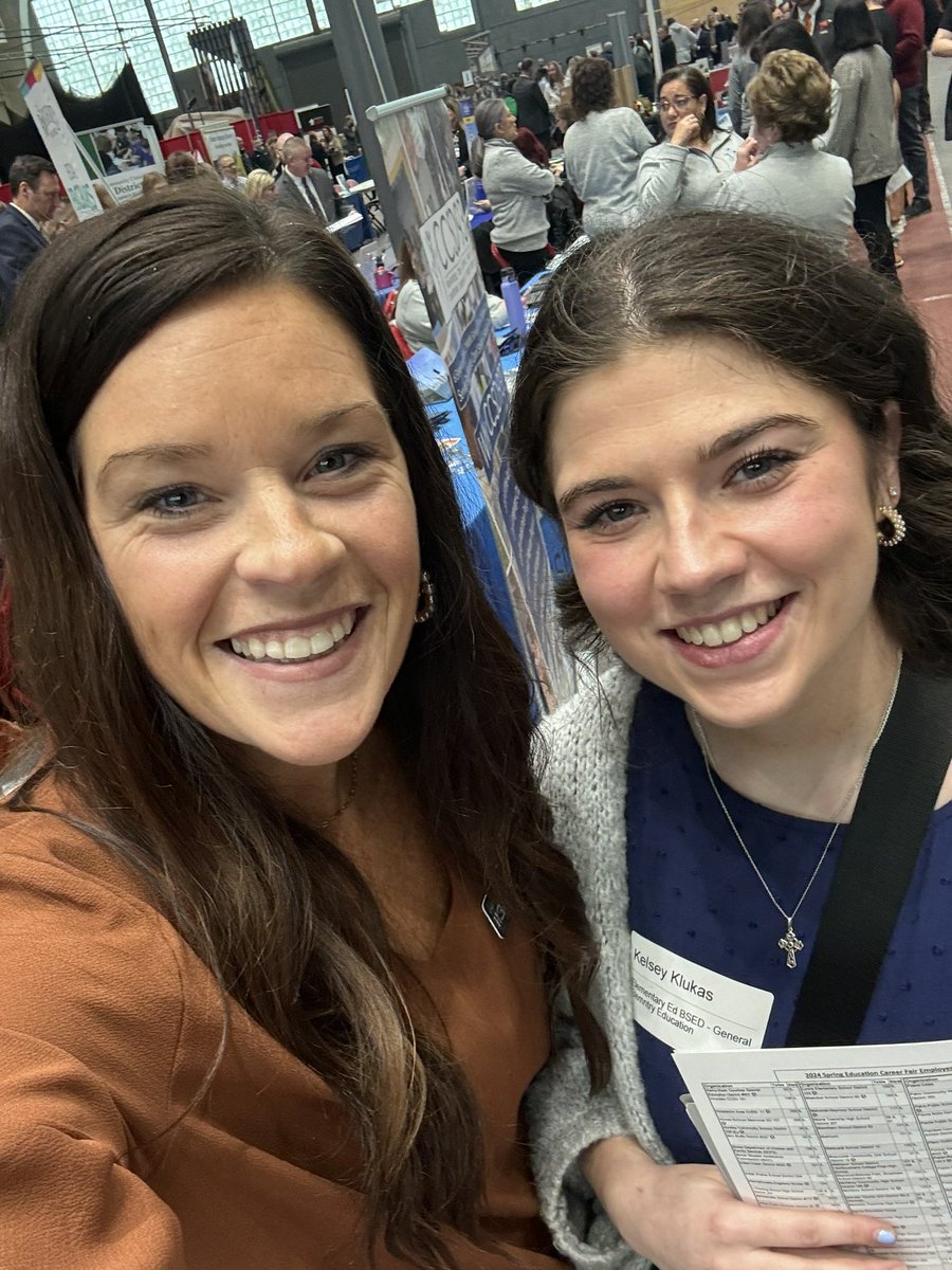 Jennifer Lacombe's Instagram, Twitter & Facebook on IDCrawl