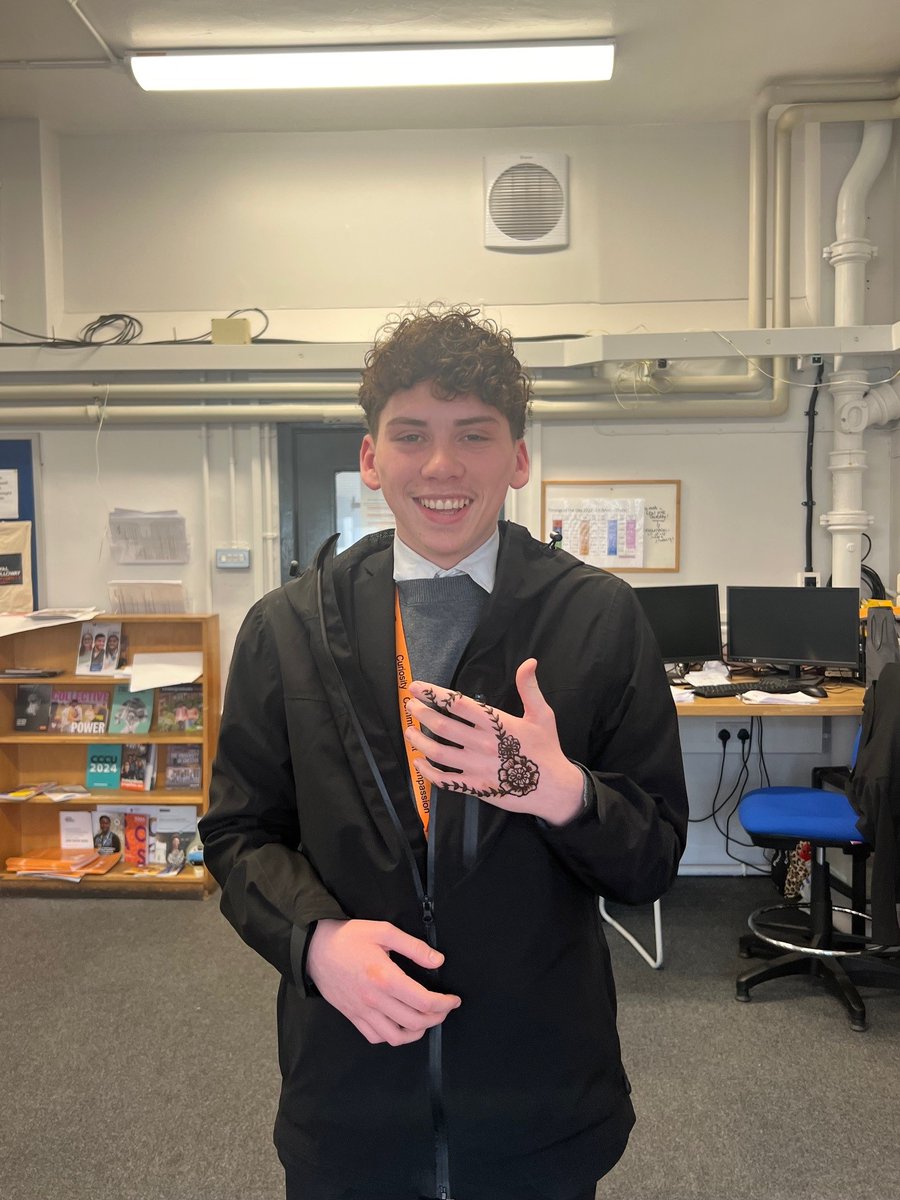 Welcome to Harris Rainham Sixth Form