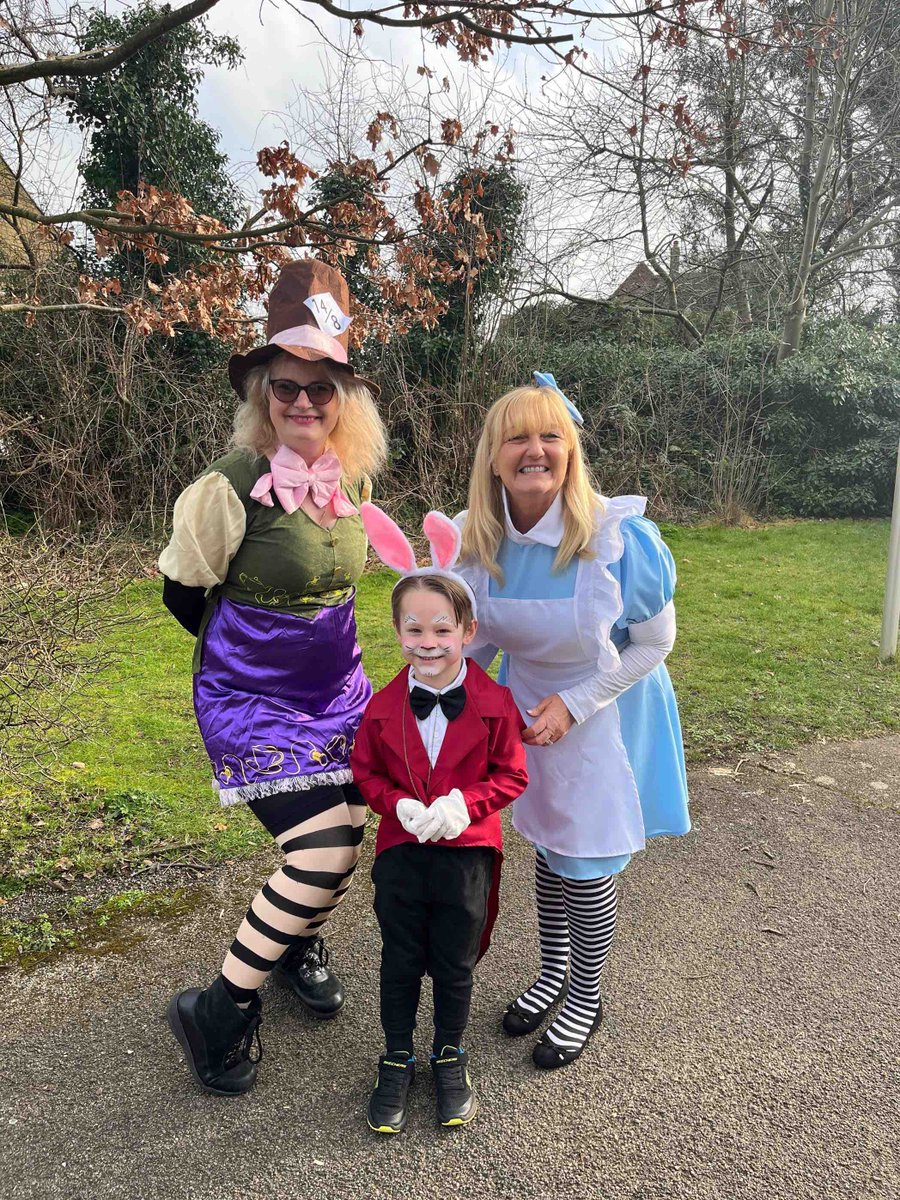 Welcome to Roydon Primary Academy