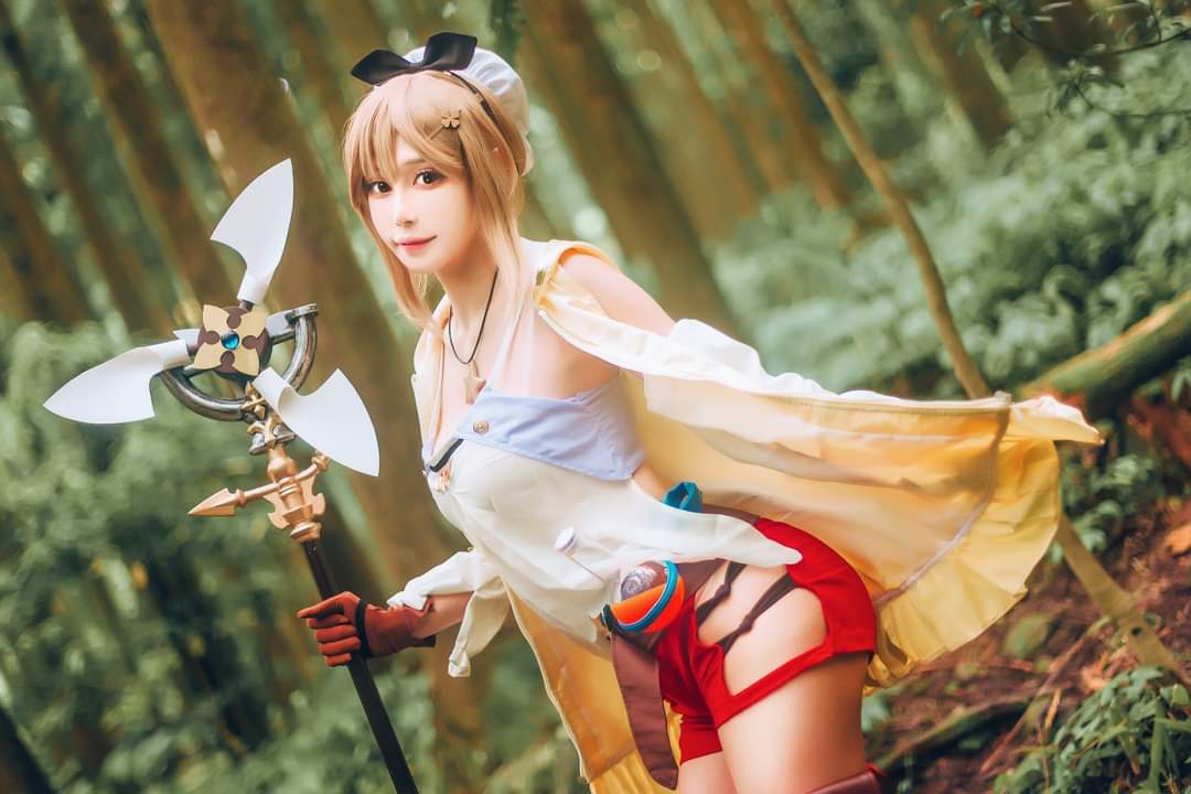 Miu_Cosplayer(@smilecutty) さんの裏垢画像・動画 – 裏垢女子ランキングナビ